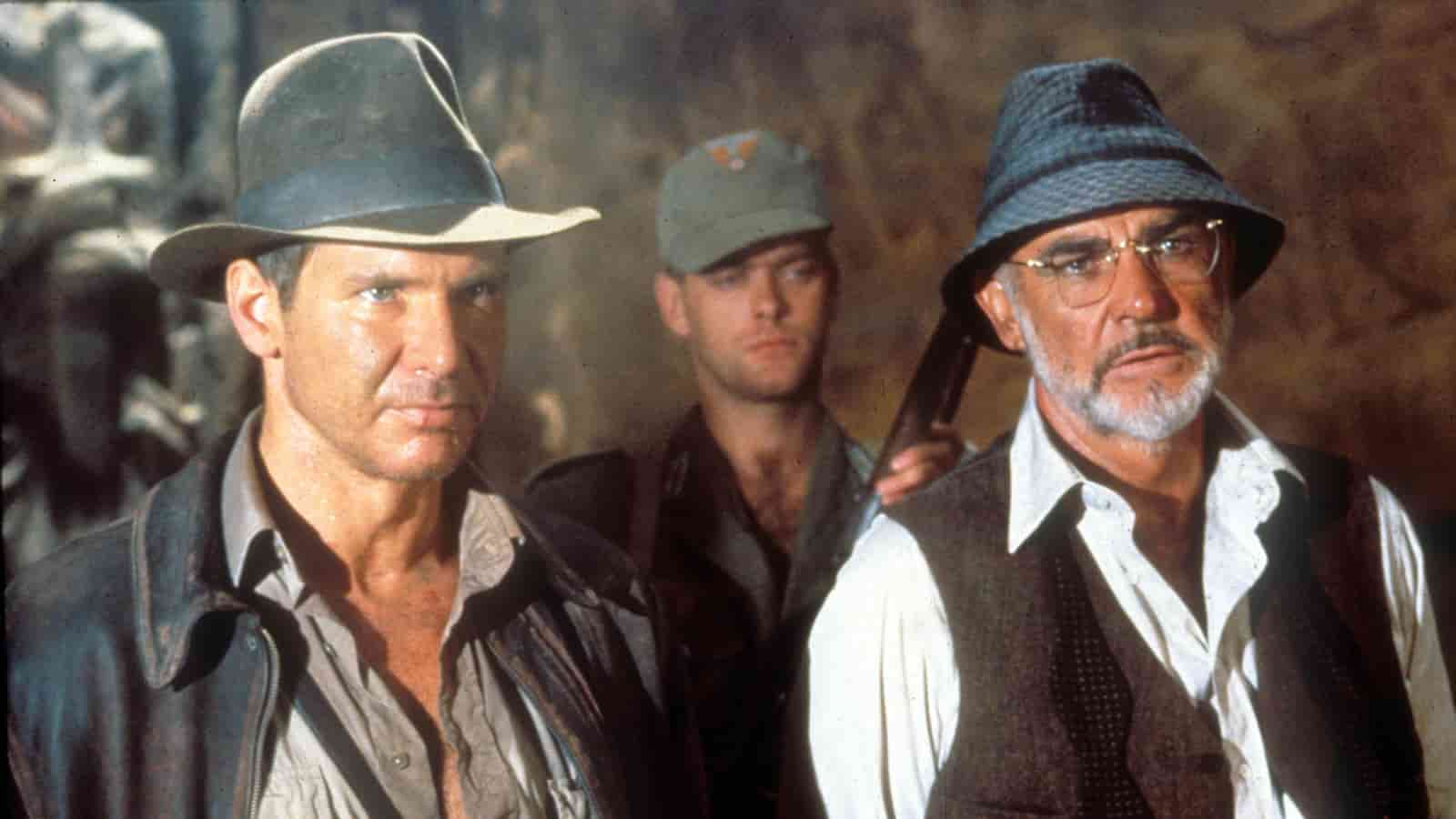 How To Write The Best Character Arc with Examples [FREE Story Speedometer]