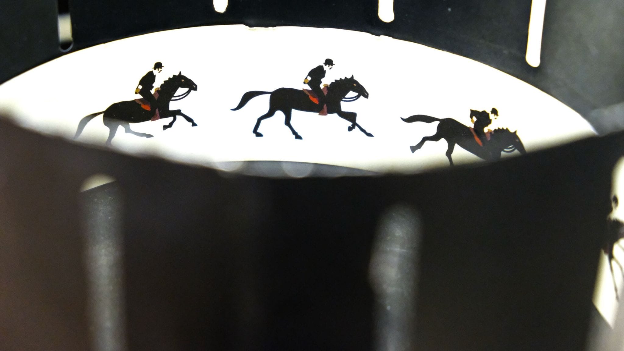 What is a Zoetrope — The Pre-Animation Illusion Explained