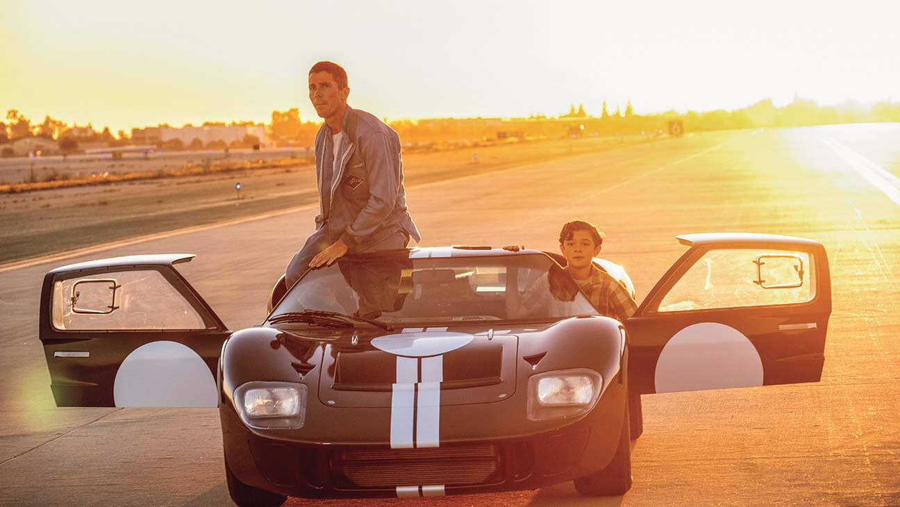 What is Backlight Photography — Lighting Techniques Explained